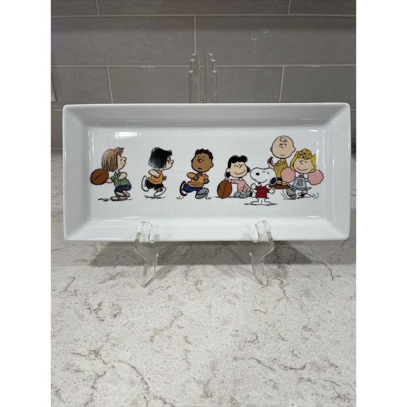 Peanuts Football Snoopy | Dining | Football Chip Dip Snoopy Charlie ...